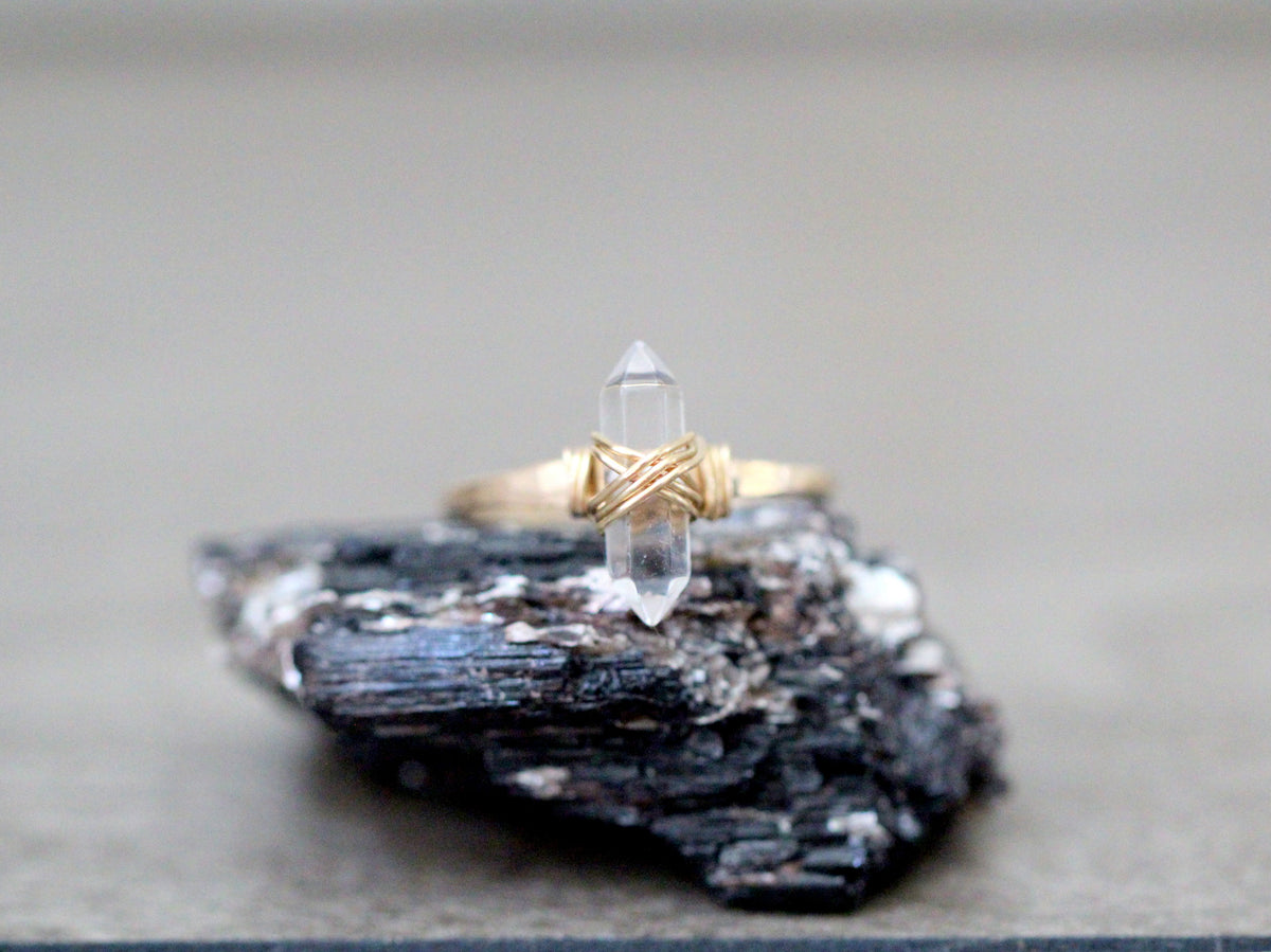 Crest Ring - Crystal Quartz - Saressa Designs®